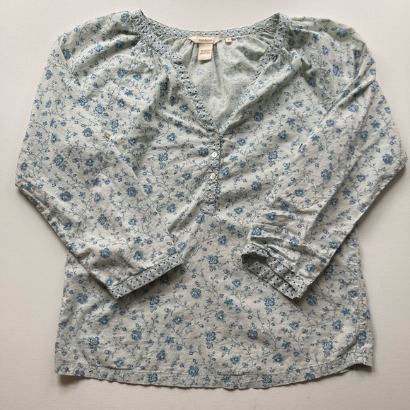 Sundance | Shirts | Sundance Lightweight Floral Blue Cottontop | Poshmark